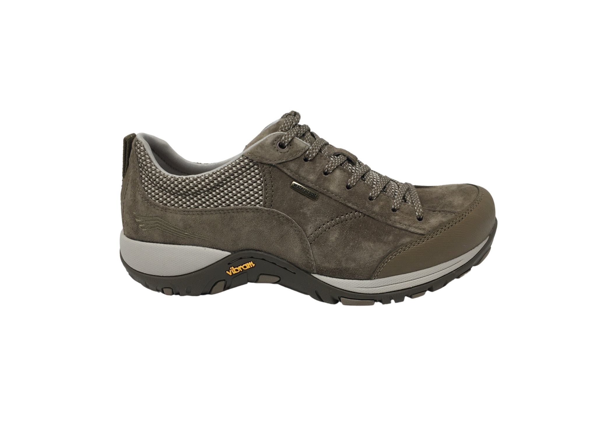 Vogue Shoes - Comfort and Fitting Specialists since 1947